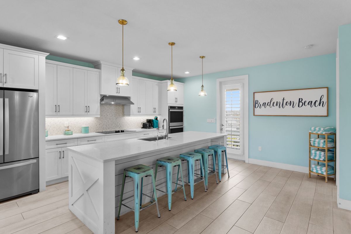 Beach Daze | Bradenton Beach, FL | Beach House Real Estate